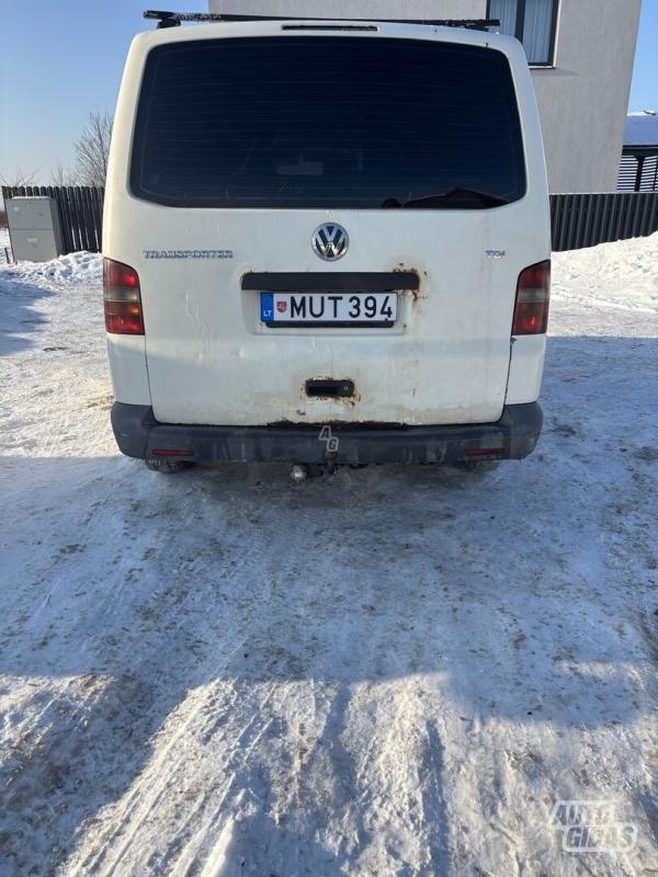 Volkswagen Transporter 2004 in Klaipeda, with an engine capacity of 1.90 L and mileage of 335 thousand km for 2750 €, photo 5 on AUTOMOTO.COM.LV