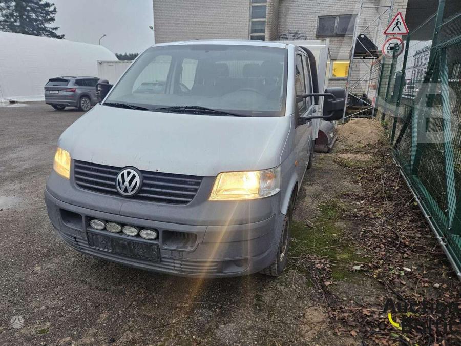 Volkswagen Transporter 2006 Klaipėda, ar dzinēja tilpumu 0.00 L un nobraukumu 306 tūkst. km par 1800 €, foto 2 vietnē AUTOMOTO.COM.LV