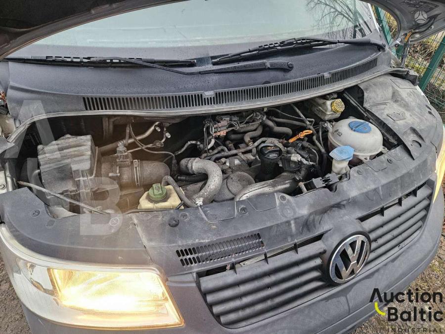 Volkswagen Transporter 2006 Klaipėda, ar dzinēja tilpumu 0.00 L un nobraukumu 306 tūkst. km par 1800 €, foto 18 vietnē AUTOMOTO.COM.LV