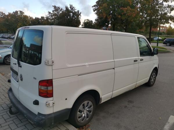 Volkswagen Transporter 2007 in Klaipeda, with an engine capacity of 2.50 L and mileage of 390 thousand km for 2200 €, photo 3 on AUTOMOTO.COM.LV