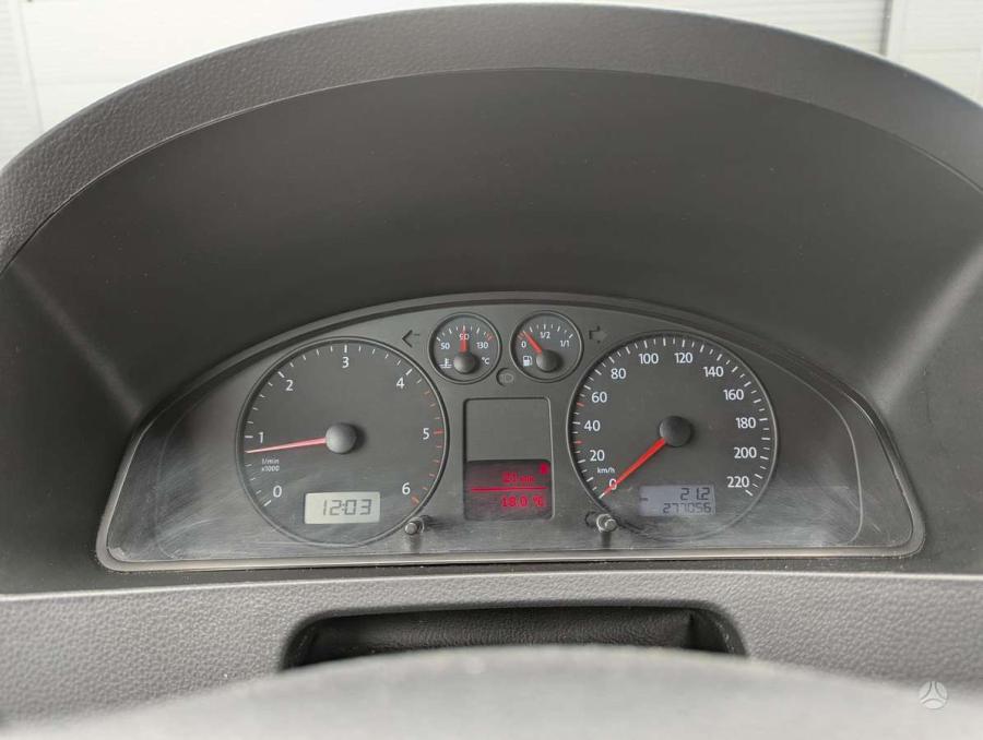 Volkswagen Transporter 2007 Kauņa, ar dzinēja tilpumu 2.46 L un nobraukumu 277 tūkst. km par 4600 €, foto 19 vietnē AUTOMOTO.COM.LV