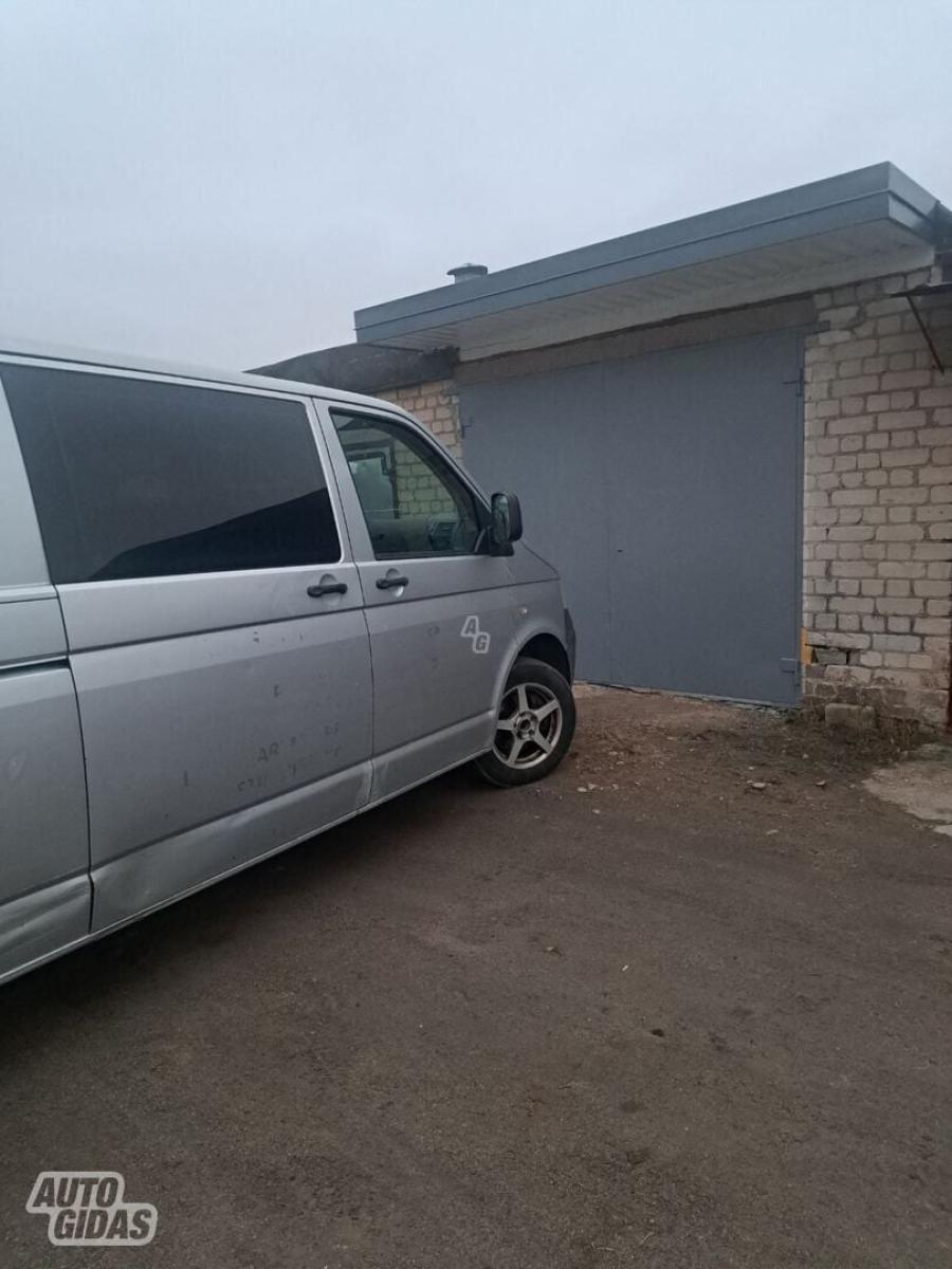 Volkswagen Transporter 2008 Marijampole, ar dzinēja tilpumu 2.50 L un nobraukumu 270 tūkst. km par 3350 €, foto 6 vietnē AUTOMOTO.COM.LV