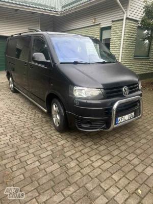 Volkswagen Transporter 2009 in Vilnius, with an engine capacity of 2.50 L and mileage of 400 thousand km for 8400 €, photo 2 on AUTOMOTO.COM.LV