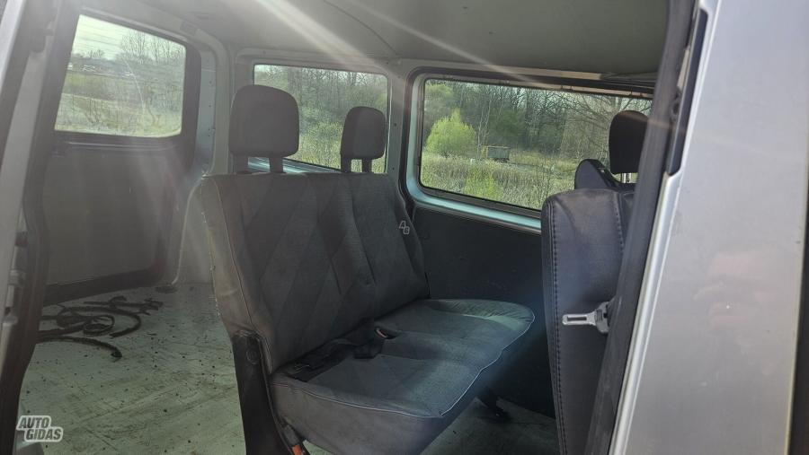 Volkswagen Transporter 2010 in Kaisiadorys, with an engine capacity of 2.00 L and mileage of 220 thousand km for 6500 €, photo 7 on AUTOMOTO.COM.LV
