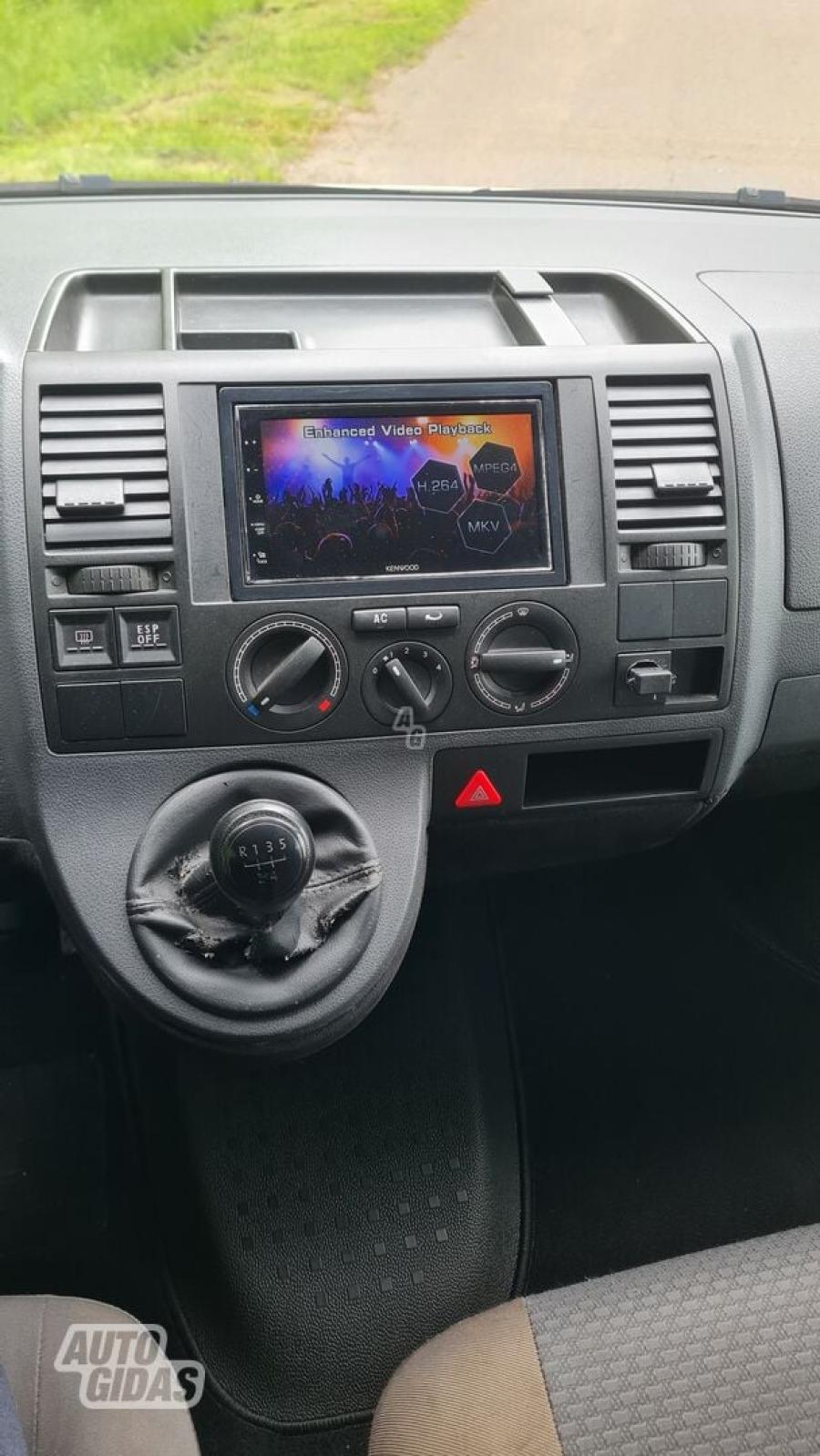 Volkswagen Transporter 2010 in Radviliskis, with an engine capacity of 1.90 L and mileage of 224 thousand km for 5999 €, photo 12 on AUTOMOTO.COM.LV