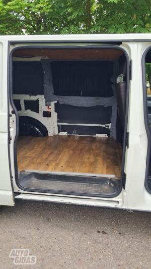 Volkswagen Transporter 2010 in Radviliskis, with an engine capacity of 1.90 L and mileage of 224 thousand km for 5999 €, photo 14 on AUTOMOTO.COM.LV