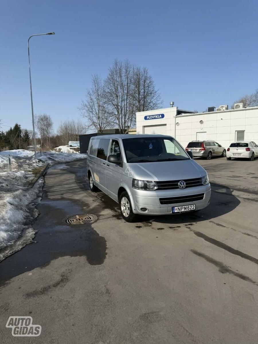 Volkswagen Transporter 2011 in Kelme, with an engine capacity of 2.00 L and mileage of 330 thousand km for 4700 €, photo 3 on AUTOMOTO.COM.LV