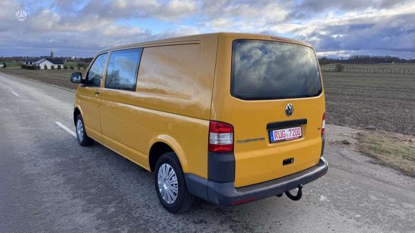 Volkswagen Transporter 2013 Kelmė, ar dzinēja tilpumu 2.00 L un nobraukumu 338 tūkst. km par 11500 €, foto 4 vietnē AUTOMOTO.COM.LV