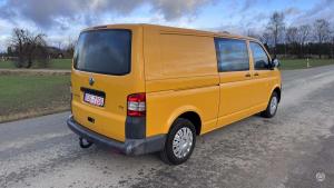 Volkswagen Transporter 2013 in Kelme, with an engine capacity of 2.00 L and mileage of 338 thousand km for 11500 €, photo 5 on AUTOMOTO.COM.LV