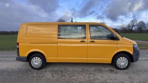 Volkswagen Transporter 2013 in Kelme, with an engine capacity of 2.00 L and mileage of 338 thousand km for 11500 €, photo 8 on AUTOMOTO.COM.LV