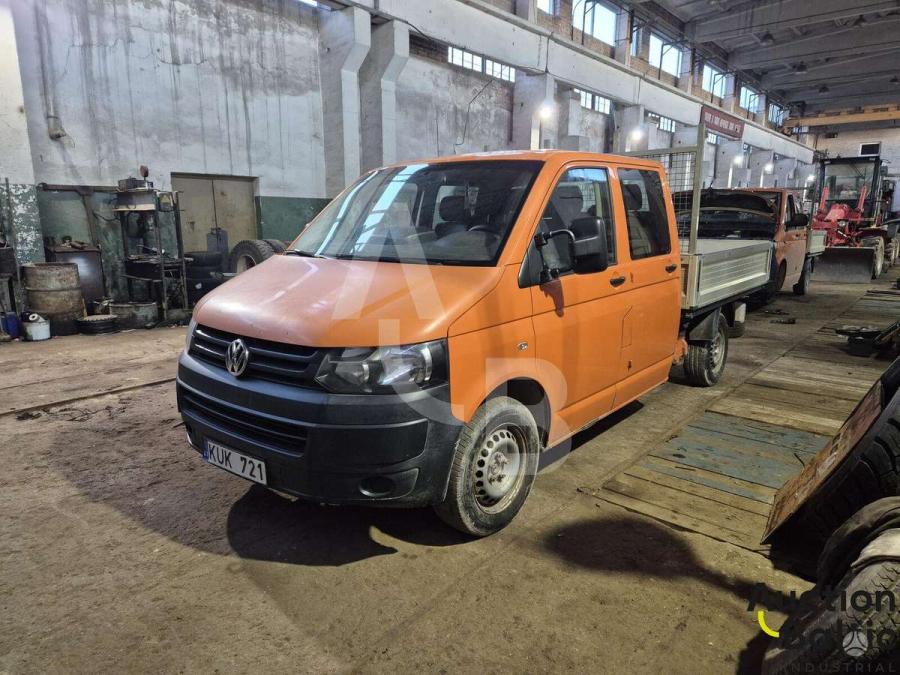 Volkswagen Transporter 2013 Anykščiai, ar dzinēja tilpumu 1.97 L un nobraukumu 343 tūkst. km par 3450 €, foto 1 vietnē AUTOMOTO.COM.LV