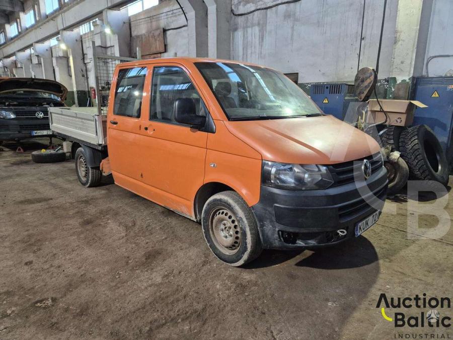 Volkswagen Transporter 2013 Anykščiai, ar dzinēja tilpumu 1.97 L un nobraukumu 343 tūkst. km par 3450 €, foto 2 vietnē AUTOMOTO.COM.LV