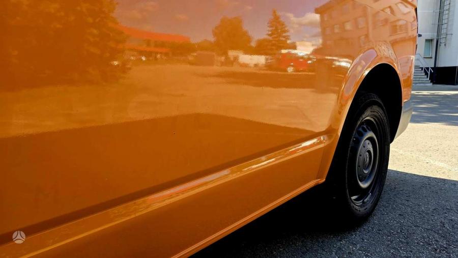 Volkswagen Transporter 2014 in Siauliai, with an engine capacity of 2.00 L and mileage of 196 thousand km for 10450 €, photo 16 on AUTOMOTO.COM.LV