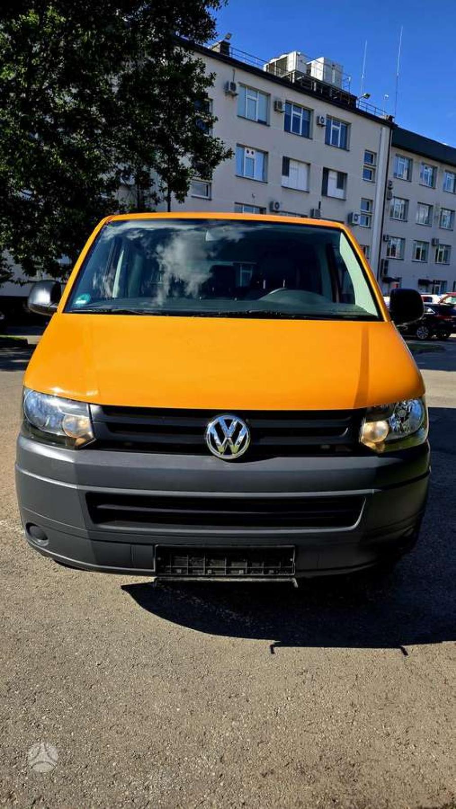 Volkswagen Transporter 2014 in Siauliai, with an engine capacity of 2.00 L and mileage of 196 thousand km for 10450 €, photo 26 on AUTOMOTO.COM.LV