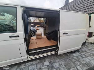 Volkswagen Transporter 2018 in Prienai, with an engine capacity of 2.00 L and mileage of 249 thousand km for 9000 €, photo 13 on AUTOMOTO.COM.LV