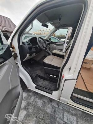Volkswagen Transporter 2018 in Prienai, with an engine capacity of 2.00 L and mileage of 249 thousand km for 9000 €, photo 15 on AUTOMOTO.COM.LV