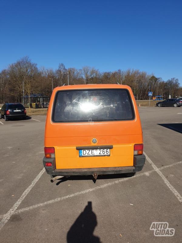 Volkswagen Transporter 1995 in Klaipeda, with an engine capacity of 2.00 L and mileage of 578 thousand km for 3100 €, photo 4 on AUTOMOTO.COM.LV