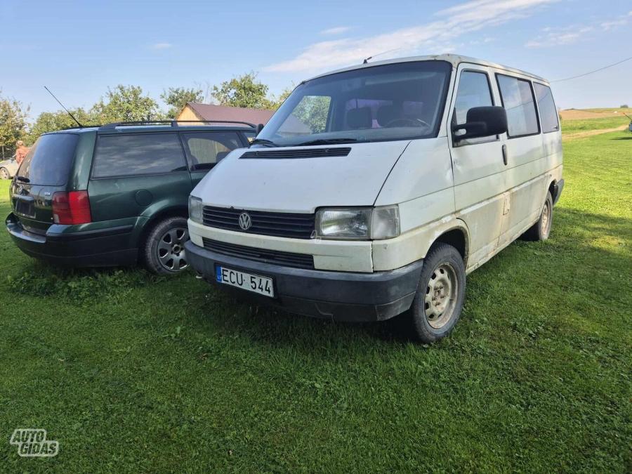 Фольксваген Transporter 1996 в Шилале, объемом двигателя 2.40 л и пробегом 300 тыс. км за 1000 €, фото 1 на AUTOMOTO.COM.LV