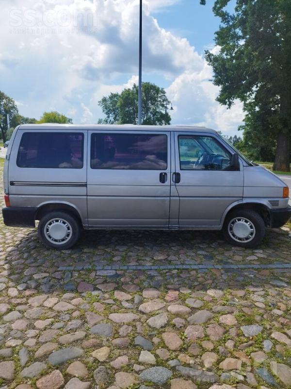 Volkswagen Transporter 1998 Daugavpils, ar dzinēja tilpumu 2.50 L un nobraukumu 405 tūkst. km par 2500 €, foto 3 vietnē AUTOMOTO.COM.LV