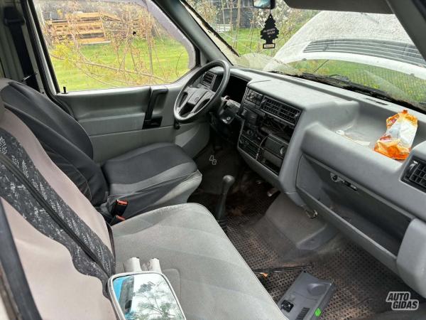 Volkswagen Transporter 1998 in Panevezys, with an engine capacity of 1.90 L and mileage of 216 thousand km for 450 €, photo 6 on AUTOMOTO.COM.LV
