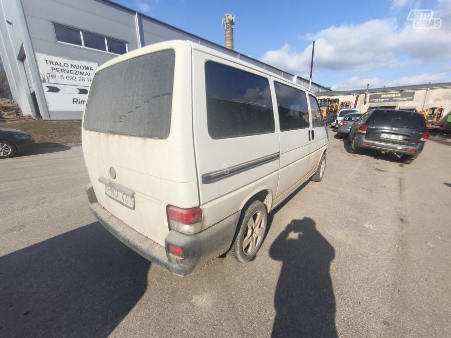 Volkswagen Transporter 1999 in Anyksciai, with an engine capacity of 2.50 L and mileage of 500 thousand km for 750 €, photo 3 on AUTOMOTO.COM.LV