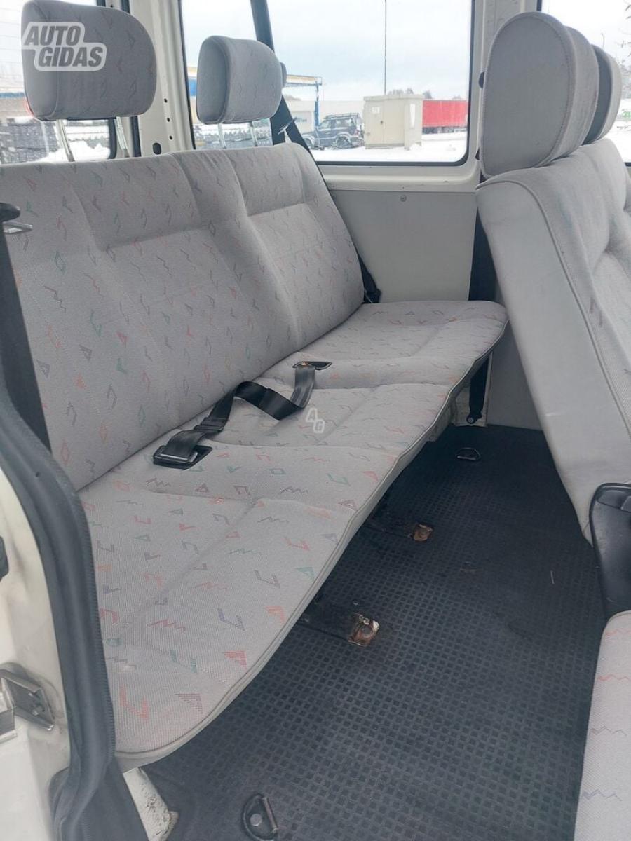 Volkswagen Transporter 2000 Marijampole, ar dzinēja tilpumu 2.50 L un nobraukumu 308 tūkst. km par 3850 €, foto 17 vietnē AUTOMOTO.COM.LV