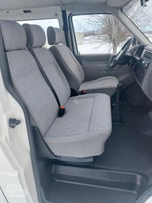 Volkswagen Transporter 2000 Marijampole, ar dzinēja tilpumu 2.50 L un nobraukumu 308 tūkst. km par 3600 €, foto 3 vietnē AUTOMOTO.COM.LV