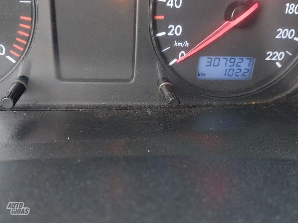 Volkswagen Transporter 2000 Marijampole, ar dzinēja tilpumu 2.50 L un nobraukumu 308 tūkst. km par 3600 €, foto 4 vietnē AUTOMOTO.COM.LV