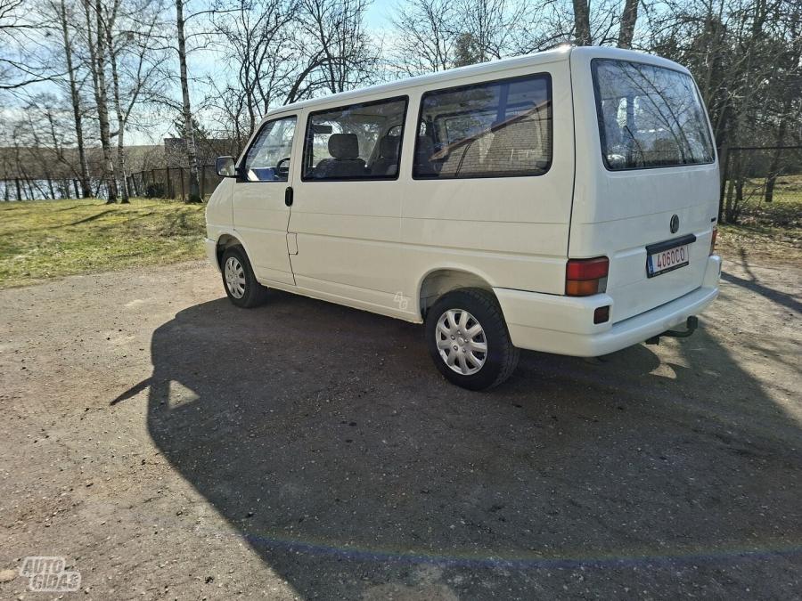 Volkswagen Transporter 2000 Marijampole, ar dzinēja tilpumu 2.50 L un nobraukumu 308 tūkst. km par 3600 €, foto 19 vietnē AUTOMOTO.COM.LV