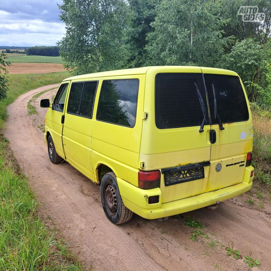Фольксваген Transporter 2002 в Алитус, объемом двигателя 2.50 л и пробегом 279 тыс. км за 799 €, фото 4 на AUTOMOTO.COM.LV