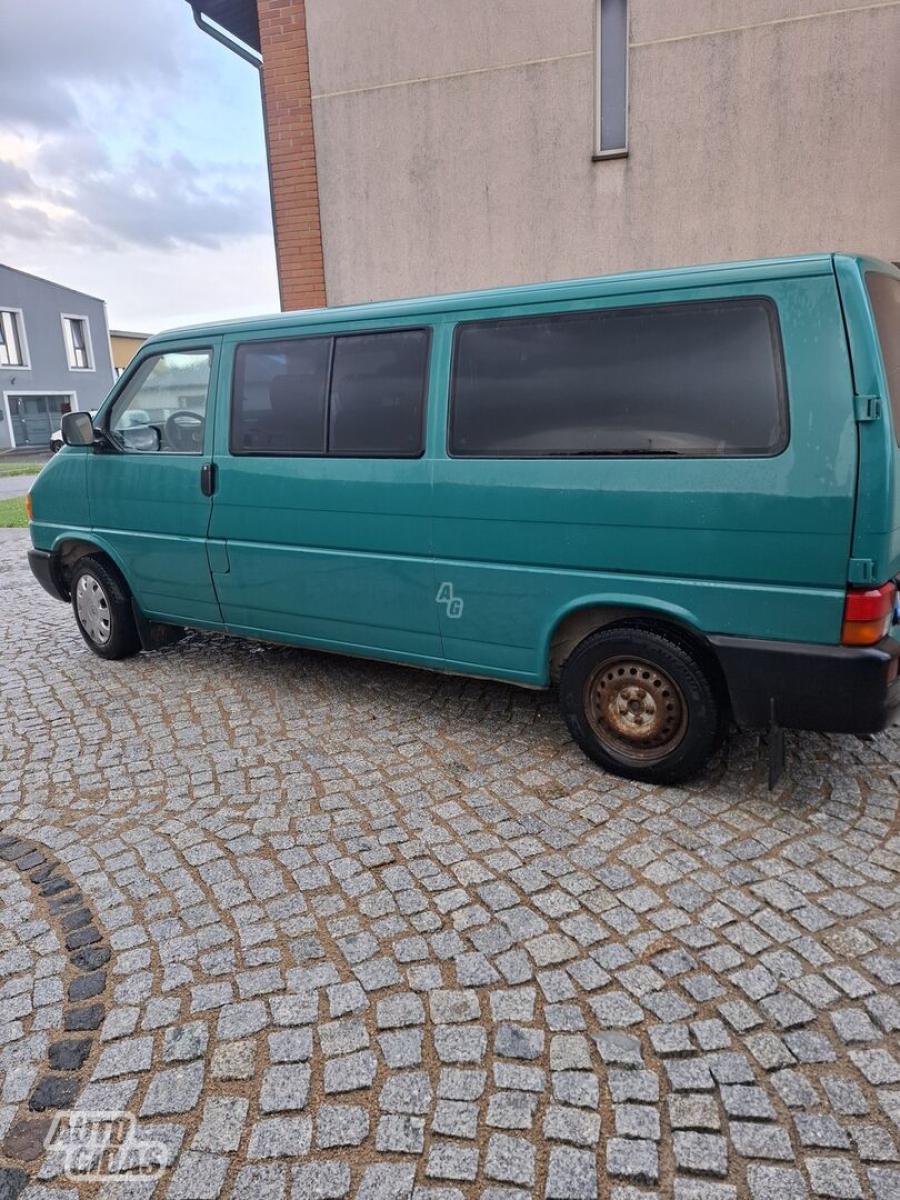 Volkswagen Transporter 2002 in Panevezys, with an engine capacity of 2.50 L and mileage of 513 thousand km for 500 €, photo 5 on AUTOMOTO.COM.LV