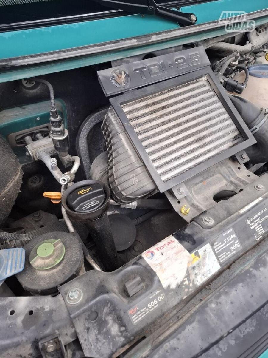 Volkswagen Transporter 2002 in Panevezys, with an engine capacity of 2.50 L and mileage of 513 thousand km for 500 €, photo 7 on AUTOMOTO.COM.LV