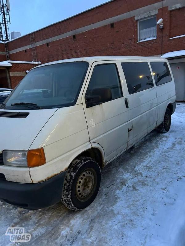 Volkswagen Transporter 2003 in Vilnius, with an engine capacity of 2.50 L and mileage of 2 thousand km for 1299 €, photo 3 on AUTOMOTO.COM.LV