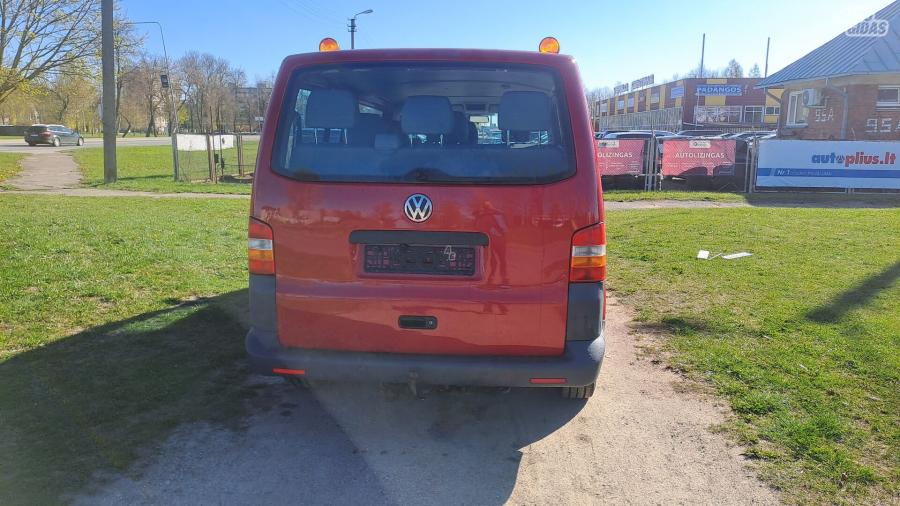 Volkswagen Transporter 2003 in Vilnius, with an engine capacity of 2.50 L and mileage of 286 thousand km for 8500 €, photo 7 on AUTOMOTO.COM.LV