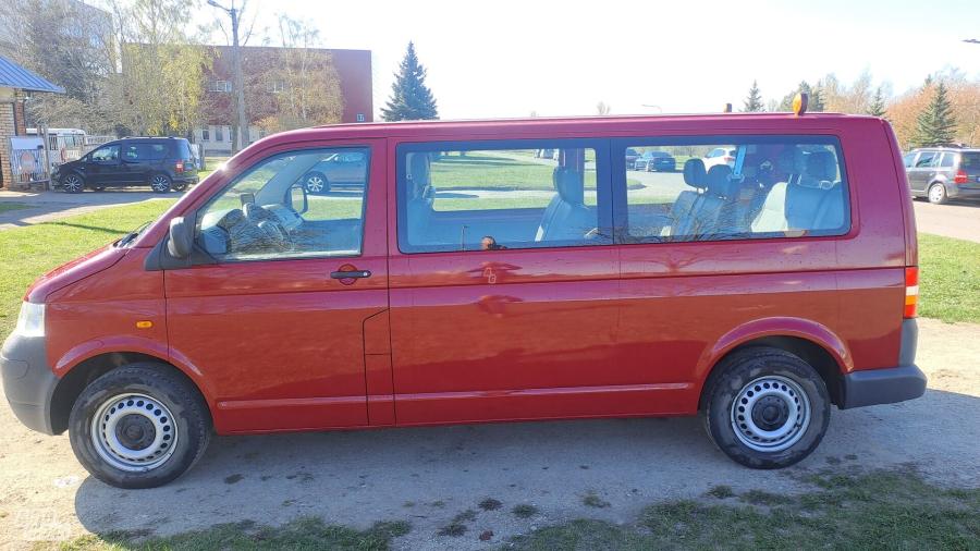 Volkswagen Transporter 2003 in Vilnius, with an engine capacity of 2.50 L and mileage of 286 thousand km for 8500 €, photo 9 on AUTOMOTO.COM.LV