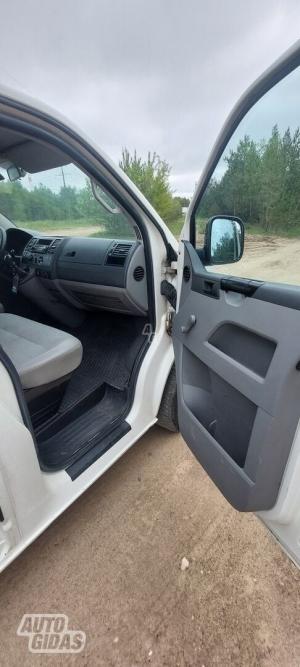 Volkswagen Transporter 2004 in Vilnius, with an engine capacity of 1.90 L and mileage of 411 thousand km for 4700 €, photo 9 on AUTOMOTO.COM.LV
