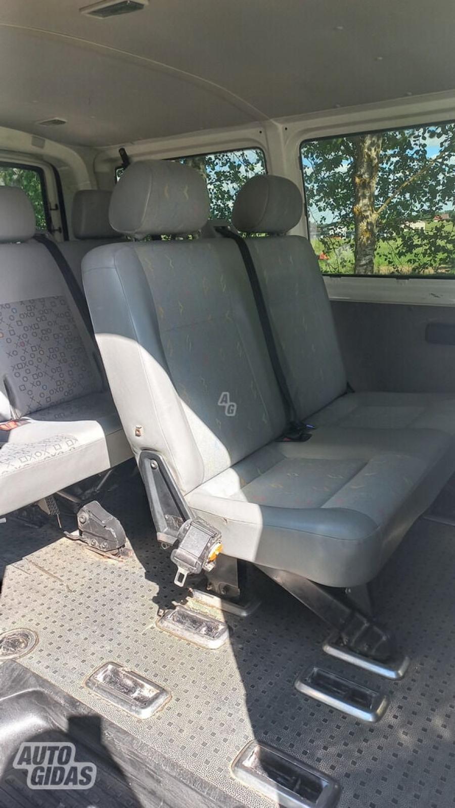 Volkswagen Transporter 2004 Utena, ar dzinēja tilpumu 1.90 L un nobraukumu 370 tūkst. km par 4500 €, foto 6 vietnē AUTOMOTO.COM.LV