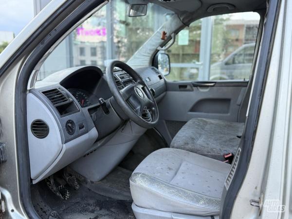 Volkswagen Transporter 2004 in Vilnius, with an engine capacity of 2.50 L and mileage of 600 thousand km for 3300 €, photo 9 on AUTOMOTO.COM.LV