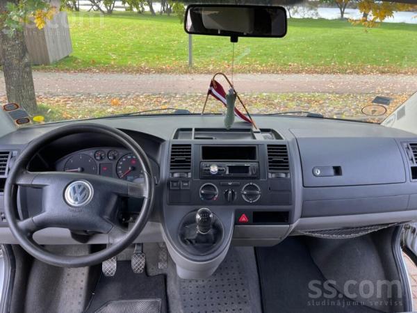 Volkswagen Transporter 2005 in Riga, with an engine capacity of 2.00 L and mileage of 205 thousand km for 5200 €, photo 9 on AUTOMOTO.COM.LV