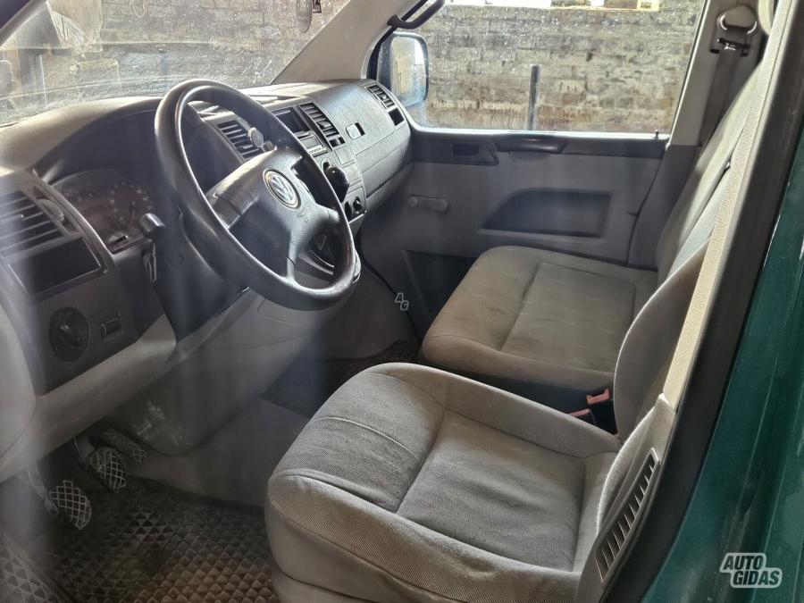 Volkswagen Transporter 2005 Akmenė, ar dzinēja tilpumu 1.90 L un nobraukumu 346 tūkst. km par 4300 €, foto 5 vietnē AUTOMOTO.COM.LV