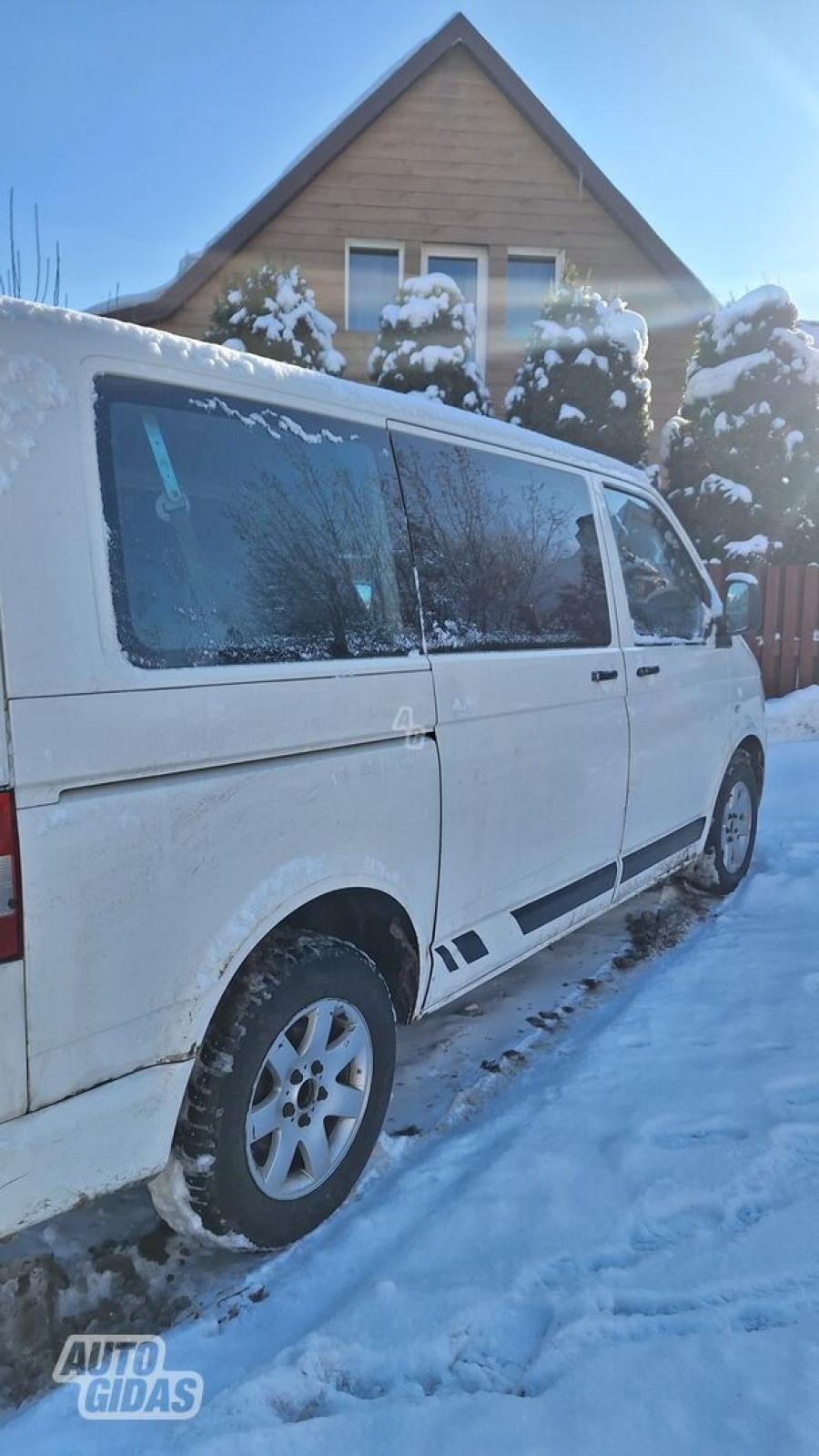 Volkswagen Transporter 2005 Druskininkai, ar dzinēja tilpumu 1.90 L un nobraukumu 630 tūkst. km par 3650 €, foto 4 vietnē AUTOMOTO.COM.LV