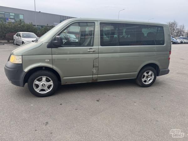 Volkswagen Transporter 2005 in Vilnius, with an engine capacity of 2.50 L and mileage of 421 thousand km for 4550 €, photo 4 on AUTOMOTO.COM.LV