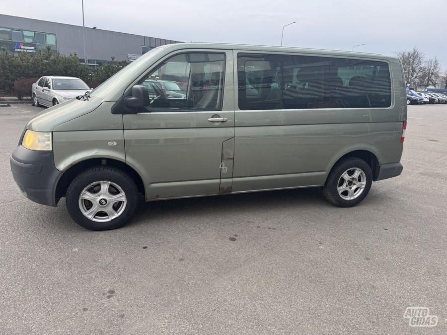 Volkswagen Transporter 2005 in Vilnius, with an engine capacity of 2.50 L and mileage of 421 thousand km for 4550 €, photo 5 on AUTOMOTO.COM.LV