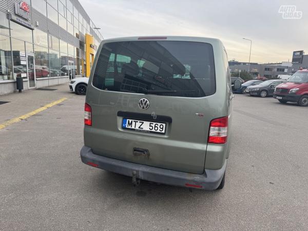 Volkswagen Transporter 2005 in Vilnius, with an engine capacity of 2.50 L and mileage of 421 thousand km for 4550 €, photo 8 on AUTOMOTO.COM.LV