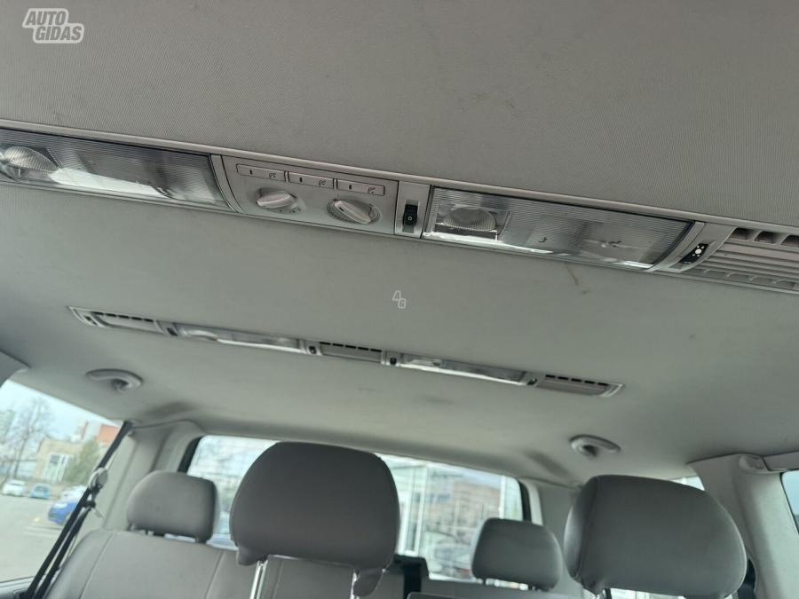 Volkswagen Transporter 2005 in Vilnius, with an engine capacity of 2.50 L and mileage of 421 thousand km for 4550 €, photo 15 on AUTOMOTO.COM.LV