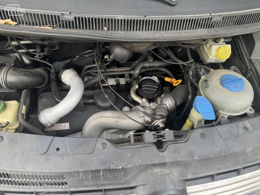 Volkswagen Transporter 2005 in Vilnius, with an engine capacity of 2.50 L and mileage of 421 thousand km for 4550 €, photo 16 on AUTOMOTO.COM.LV