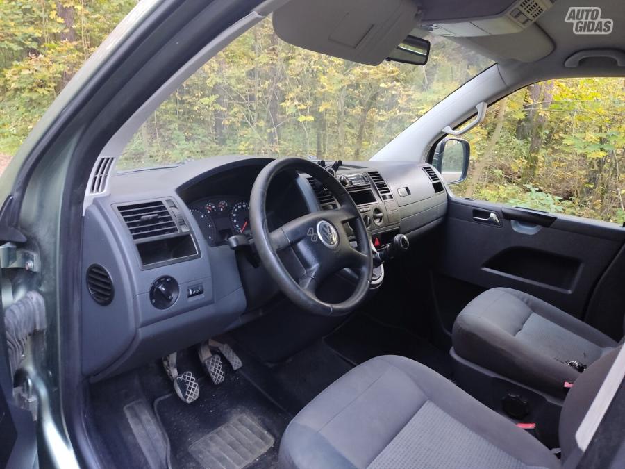 Volkswagen Transporter 2006 in Alytus, with an engine capacity of 1.90 L and mileage of 350 thousand km for 5200 €, photo 8 on AUTOMOTO.COM.LV