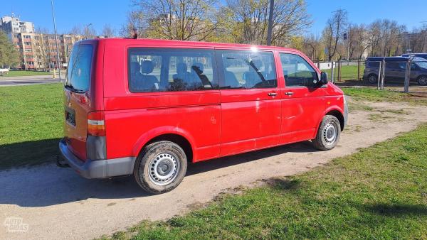 Volkswagen Transporter 2008 in Vilnius, with an engine capacity of 2.50 L and mileage of 286 thousand km for 8150 €, photo 10 on AUTOMOTO.COM.LV