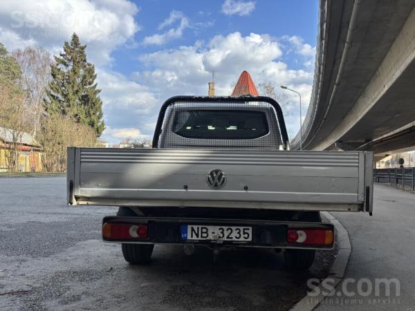 Volkswagen Transporter 2008 in Riga, with an engine capacity of 2.50 L and mileage of 256 thousand km for 4790 €, photo 7 on AUTOMOTO.COM.LV
