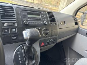 Volkswagen Transporter 2008 in Riga, with an engine capacity of 2.50 L and mileage of 256 thousand km for 4790 €, photo 13 on AUTOMOTO.COM.LV